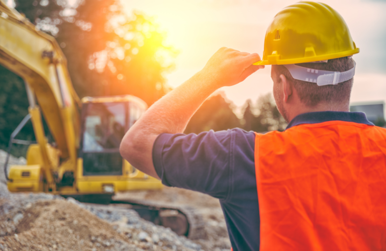The Importance of Spotters On A Construction Site